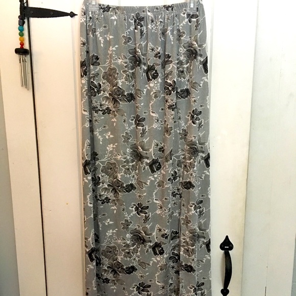 Marcy Allan | Skirts | Marcy Allan Maxi Skirt With Slits | Poshmark